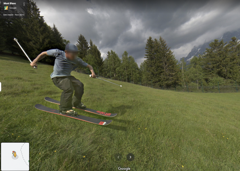 48 Weird And Funny Images Caught On Google Maps Street View